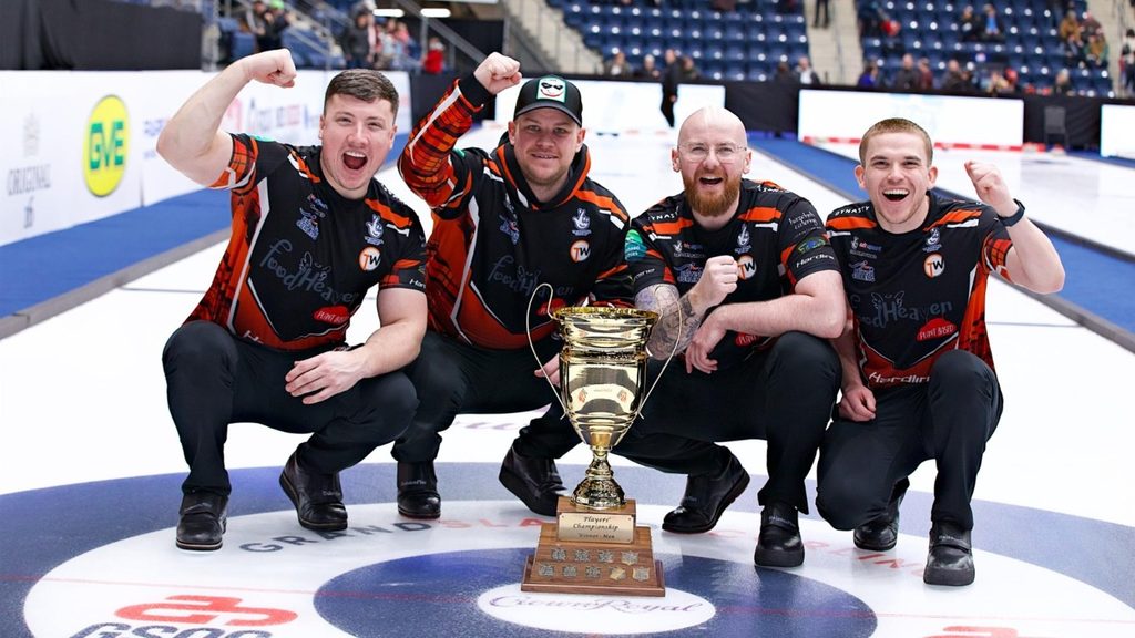 Whyte tops Waddell in all-Scottish men's final to win Crown Royal ...